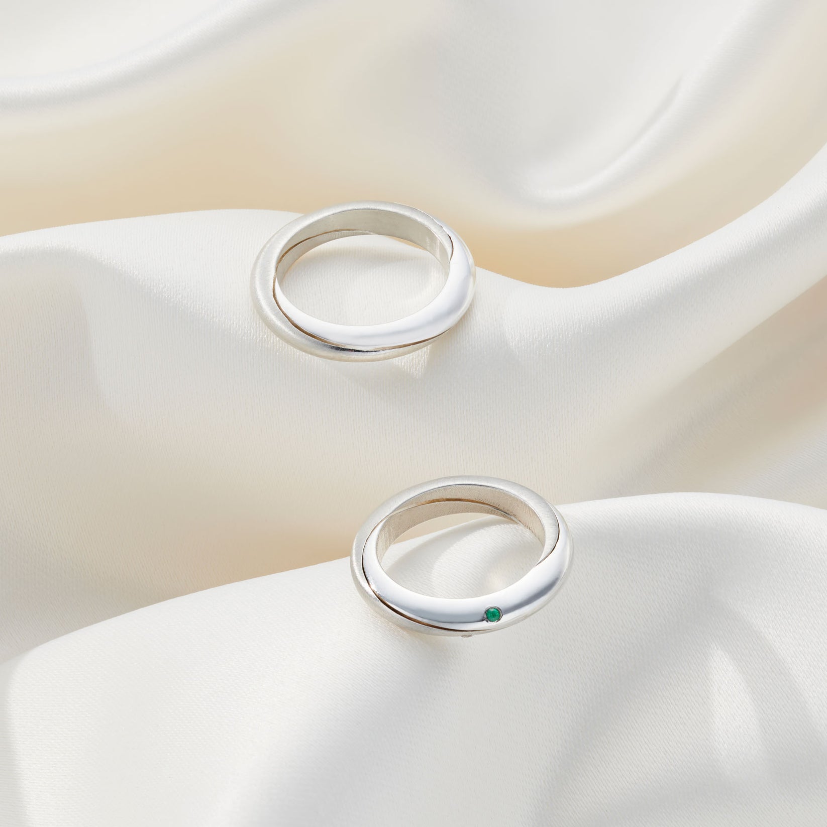 Double Mobius Twist Ring Sterling Silver – Soremi Jewellery