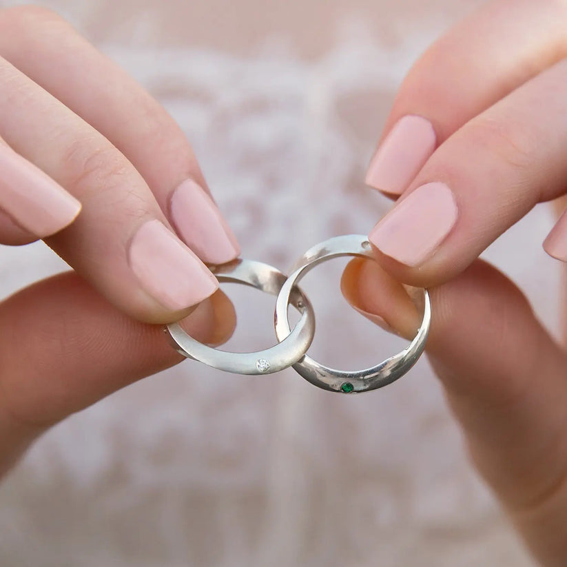 Double Mobius Twist Ring Sterling Silver – Soremi Jewellery