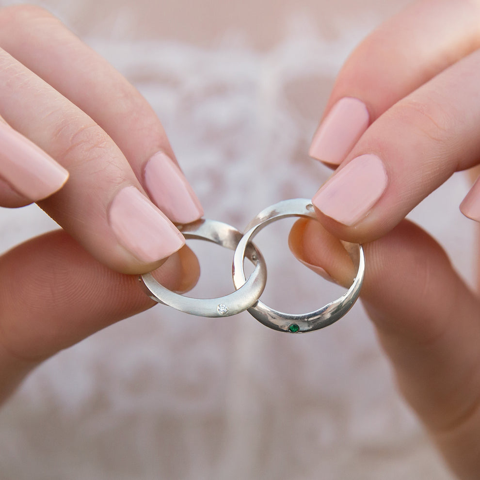 Double Mobius Twist Ring Sterling Silver – Soremi Jewellery