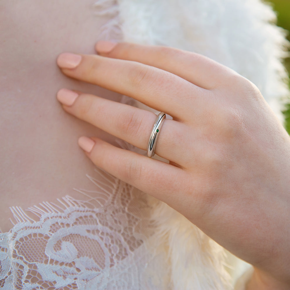 Double Mobius Twist Ring Sterling Silver – Soremi Jewellery